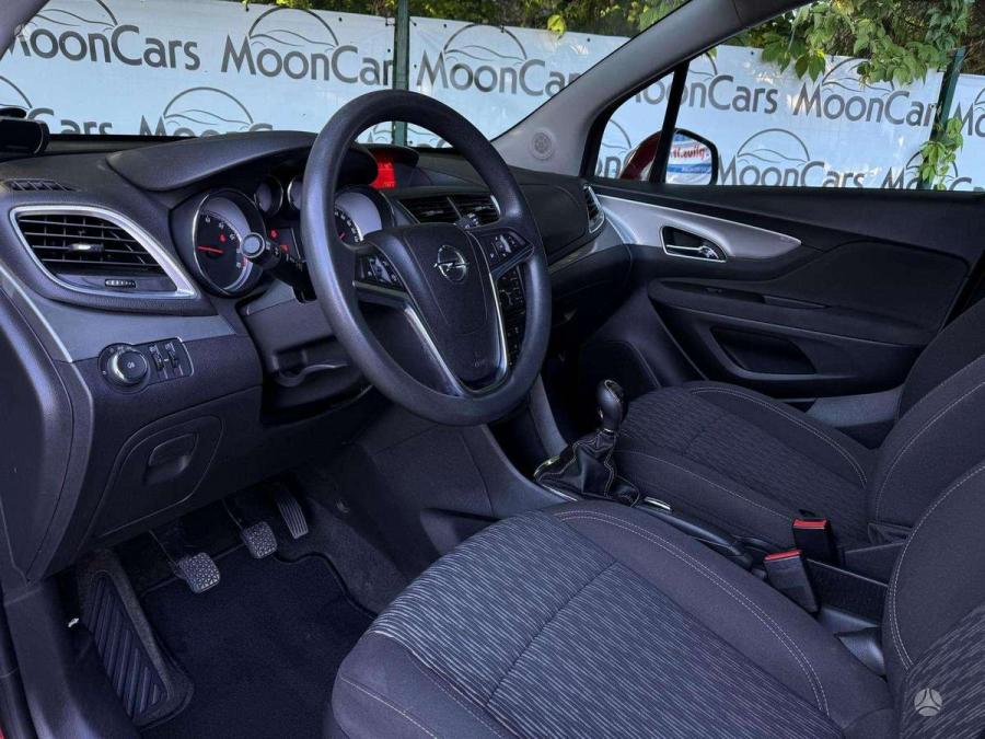 Красный Опель Mokka 2014 в Вильнюс, объемом двигателя 1.60 л и пробегом 179 тыс. км за 6200 €, фото 10 на AUTOMOTO.COM.LV