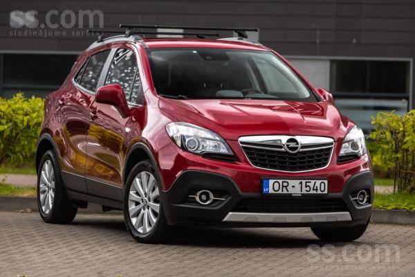 Opel Mokka 2014 in Jelgava on AUTOMOTO.COM.LV Red Opel Mokka 2014 in Jelgava, with an engine capacity of 1.70 L and mileage of 0 thousand km for 7400 €, photo 3 on AUTOMOTO.COM.LV