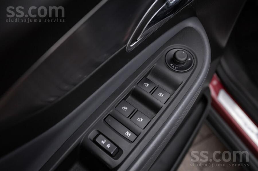 Sarkans Opel Mokka 2014 Jelgava, ar dzinēja tilpumu 1.70 L un nobraukumu 0 tūkst. km par 7400 €, foto 18 vietnē AUTOMOTO.COM.LV