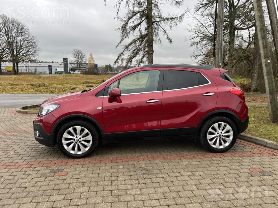 Red Opel Mokka 2015 in Cesis, with an engine capacity of 1.70 L and mileage of 202 thousand km for 8150 €, photo 7 on AUTOMOTO.COM.LV