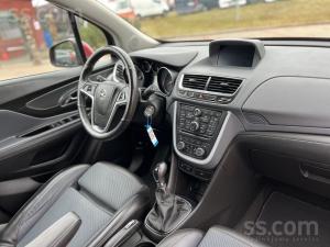 Red Opel Mokka 2015 in Cesis, with an engine capacity of 1.70 L and mileage of 202 thousand km for 8150 €, photo 12 on AUTOMOTO.COM.LV