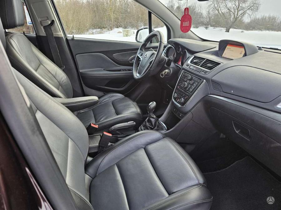 Sarkans Opel Mokka 2015 Tauragė, ar dzinēja tilpumu 1.70 L un nobraukumu 246 tūkst. km par 5700 €, foto 16 vietnē AUTOMOTO.COM.LV