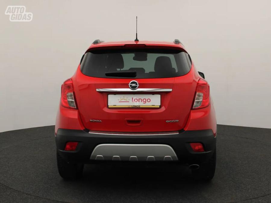 Red Opel Mokka 2015 in Vilnius, with an engine capacity of 1.60 L and mileage of 147 thousand km for 9499 €, photo 5 on AUTOMOTO.COM.LV