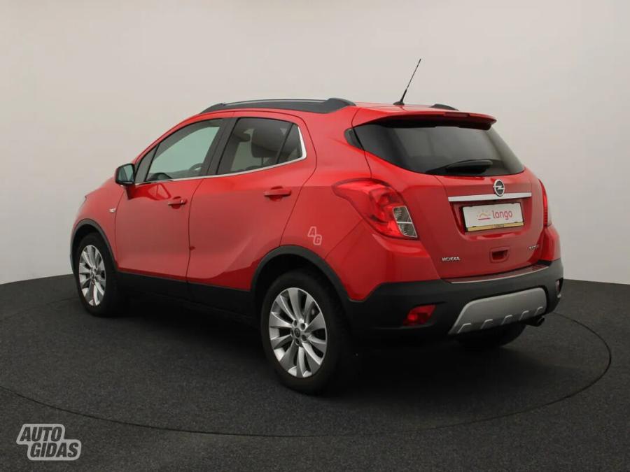 Red Opel Mokka 2015 in Vilnius, with an engine capacity of 1.60 L and mileage of 147 thousand km for 9499 €, photo 7 on AUTOMOTO.COM.LV