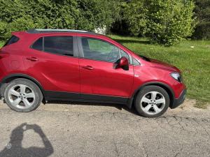 Sarkans Opel Mokka 2015 Šauļi, ar dzinēja tilpumu 1.36 L un nobraukumu 66 tūkst. km par 8500 €, foto 5 vietnē AUTOMOTO.COM.LV