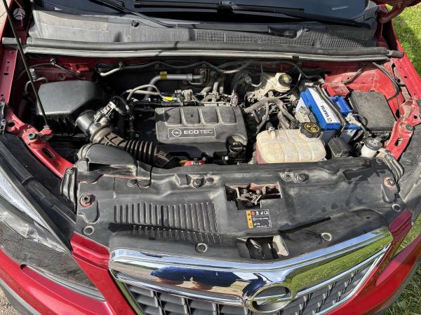 Red Opel Mokka 2015 in Siauliai, with an engine capacity of 1.36 L and mileage of 66 thousand km for 8500 €, photo 9 on AUTOMOTO.COM.LV