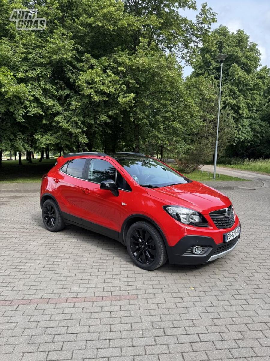 Red Opel Mokka 2016 in Taurage, with an engine capacity of 1.60 L and mileage of 216 thousand km for 7300 €, photo 4 on AUTOMOTO.COM.LV