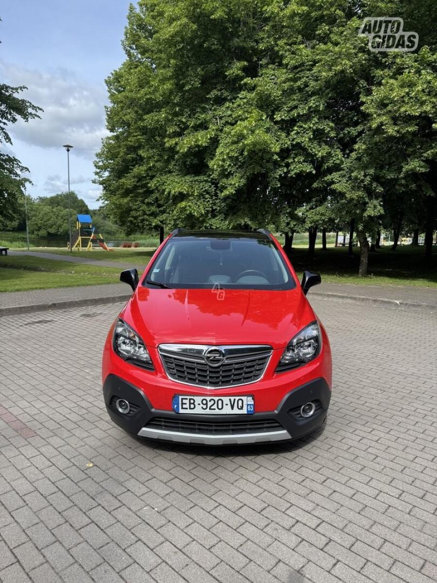 Red Opel Mokka 2016 in Taurage, with an engine capacity of 1.60 L and mileage of 216 thousand km for 7300 €, photo 8 on AUTOMOTO.COM.LV