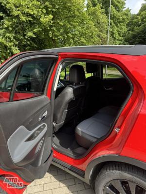 Red Opel Mokka 2016 in Taurage, with an engine capacity of 1.60 L and mileage of 216 thousand km for 7300 €, photo 15 on AUTOMOTO.COM.LV