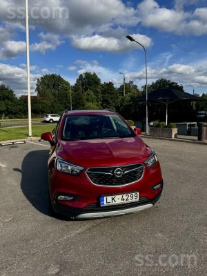 Red Opel Mokka 2018 in Riga, with an engine capacity of 1.60 L and mileage of 82 thousand km for 10400 €, photo 4 on AUTOMOTO.COM.LV