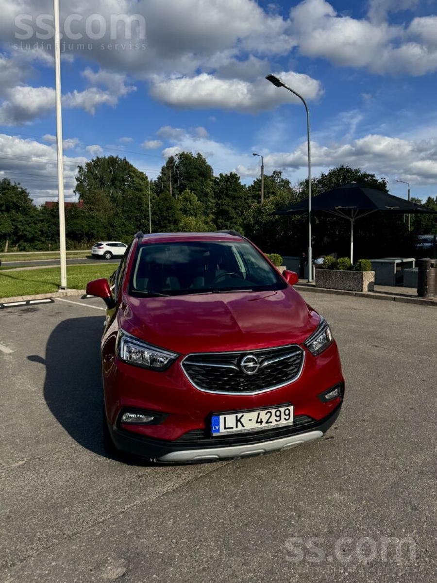 Red Opel Mokka 2018 in Riga, with an engine capacity of 1.60 L and mileage of 82 thousand km for 10400 €, photo 4 on AUTOMOTO.COM.LV