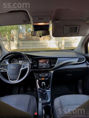 Red Opel Mokka 2018 in Riga, with an engine capacity of 1.60 L and mileage of 82 thousand km for 10400 €, photo 11 on AUTOMOTO.COM.LV