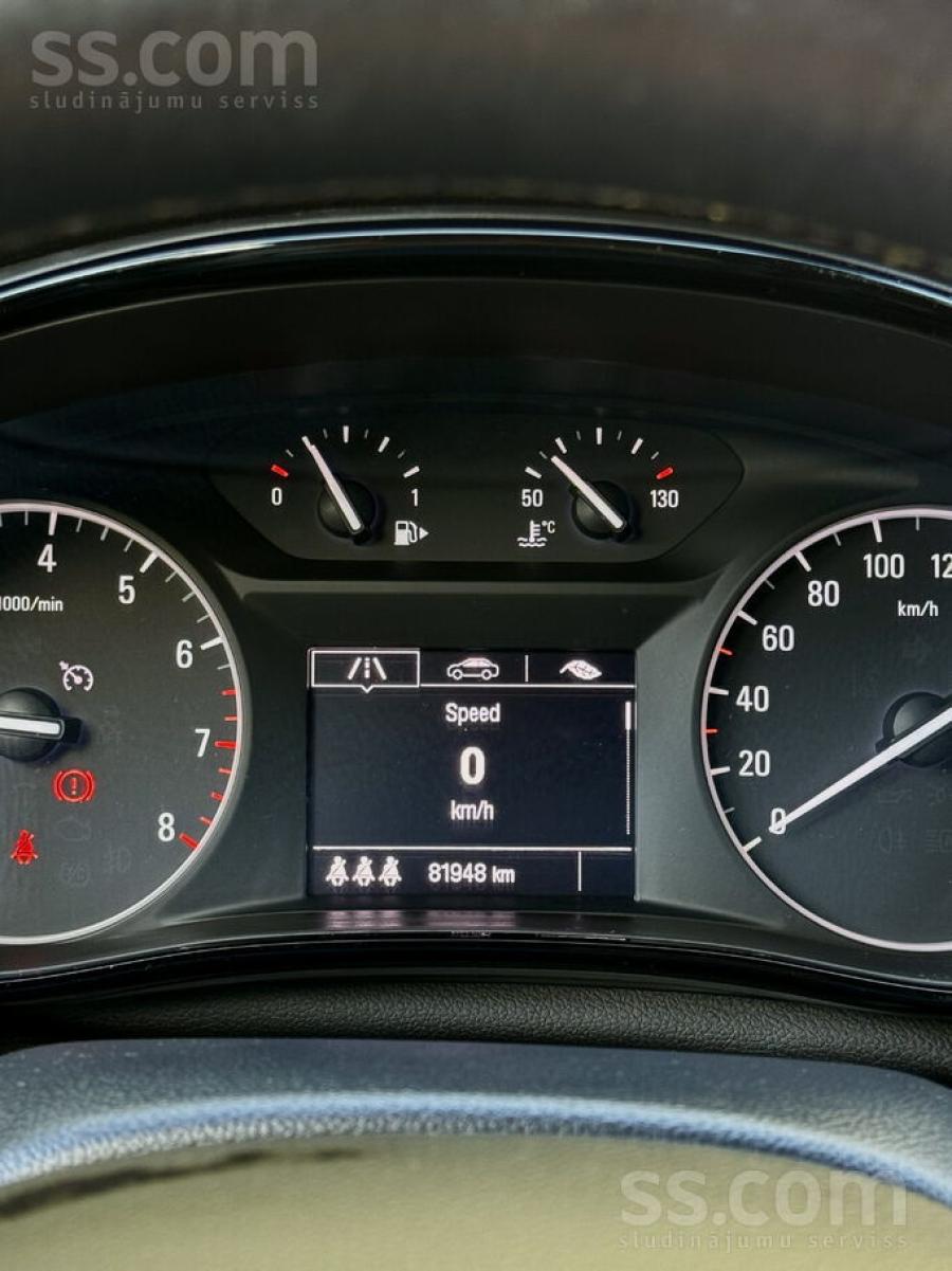 Red Opel Mokka 2018 in Riga, with an engine capacity of 1.60 L and mileage of 82 thousand km for 10400 €, photo 12 on AUTOMOTO.COM.LV