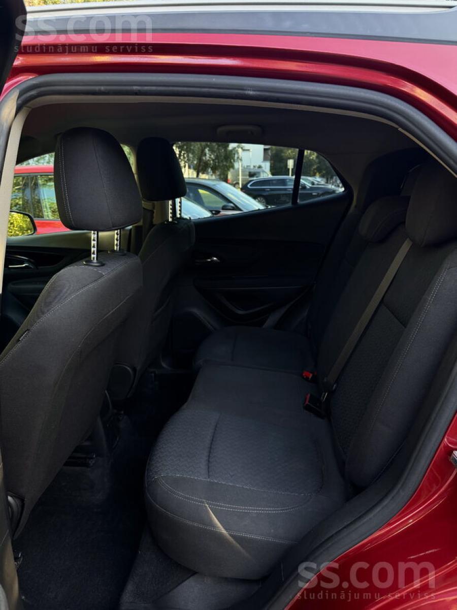 Red Opel Mokka 2018 in Riga, with an engine capacity of 1.60 L and mileage of 82 thousand km for 10400 €, photo 17 on AUTOMOTO.COM.LV
