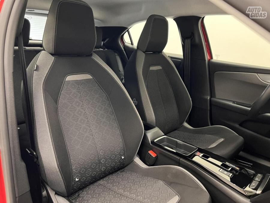 Red Opel Mokka 2021 in Vilnius, with an engine capacity of 1.20 L and mileage of 24 thousand km for 15990 €, photo 20 on AUTOMOTO.COM.LV