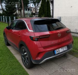 Красный Опель Mokka 2022 в Юрмала, объемом двигателя 1.20 л и пробегом 19 тыс. км за 17450 €, фото 3 на AUTOMOTO.COM.LV