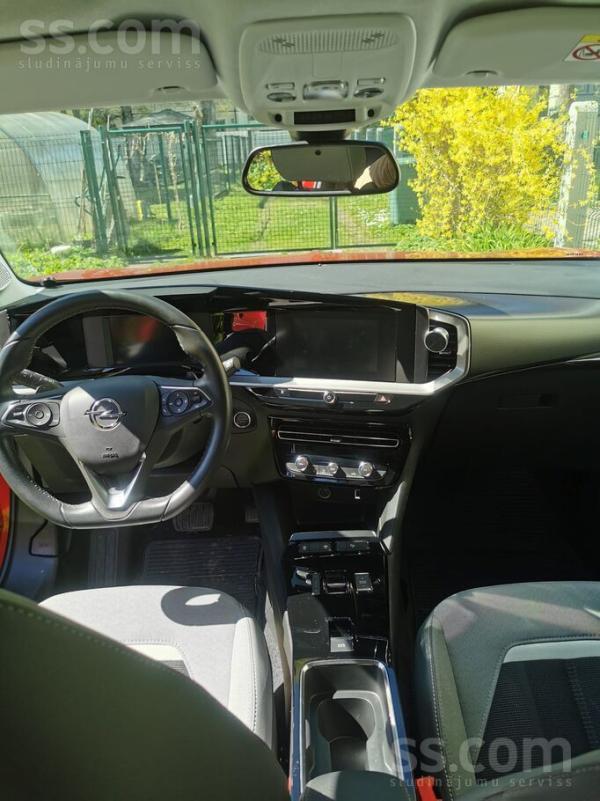 Opel Mokka 2022 Jūrmala vietnē Sarkans Opel Mokka 2022 Jūrmala, ar dzinēja tilpumu 1.20 L un nobraukumu 19 tūkst. km par 17450 €, foto 6 vietnē AUTOMOTO.COM.LV