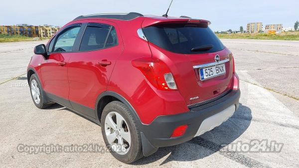 Red Opel Mokka 2015 in Tartu, with an engine capacity of 1.60 L and mileage of 133 thousand km for 6800 €, photo 3 on AUTOMOTO.COM.LV