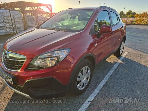 Red Opel Mokka 2015 in Tallinn, with an engine capacity of 1.60 L and mileage of 98 thousand km for 4990 €, photo 1 on AUTOMOTO.COM.LV