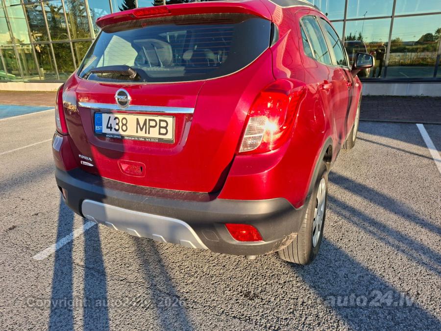Красный Опель Mokka 2015 в Таллин, объемом двигателя 1.60 л и пробегом 98 тыс. км за 4990 €, фото 3 на AUTOMOTO.COM.LV