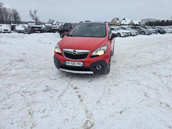 Red Opel Mokka 2016 in Taurage, with an engine capacity of 1.60 L and mileage of 215 thousand km for 7300 €, photo 3 on AUTOMOTO.COM.LV