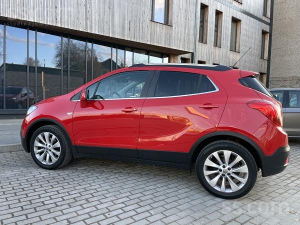 Red Opel Mokka 2016 in Tukums, with an engine capacity of 1.60 L and mileage of 202 thousand km for 6990 €, photo 5 on AUTOMOTO.COM.LV