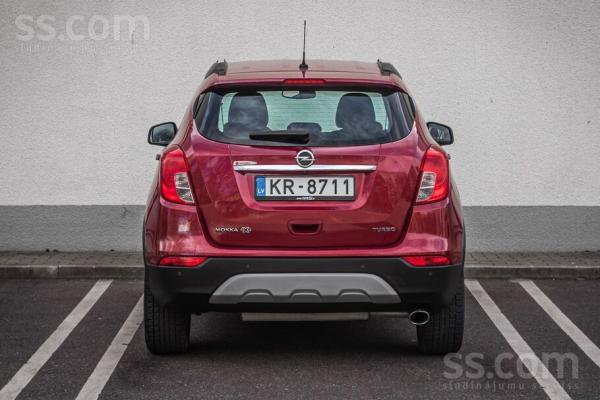 Red Opel Mokka 2017 in Riga, with an engine capacity of 1.40 L and mileage of 134 thousand km for 10990 €, photo 5 on AUTOMOTO.COM.LV