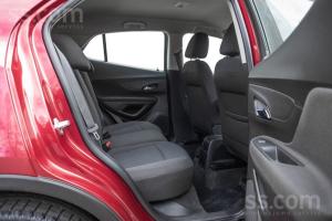 Red Opel Mokka 2017 in Riga, with an engine capacity of 1.40 L and mileage of 134 thousand km for 10990 €, photo 14 on AUTOMOTO.COM.LV