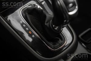 Red Opel Mokka 2017 in Riga, with an engine capacity of 1.40 L and mileage of 134 thousand km for 10990 €, photo 22 on AUTOMOTO.COM.LV