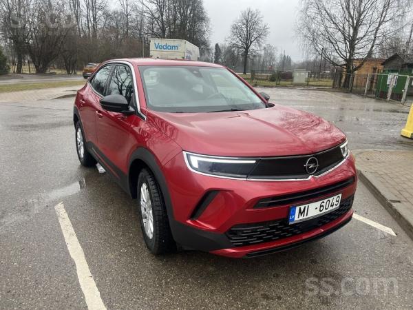 Красный Опель Mokka 2021 в Рига, объемом двигателя 1.20 л и пробегом 94 тыс. км за 14000 €, фото 5 на AUTOMOTO.COM.LV