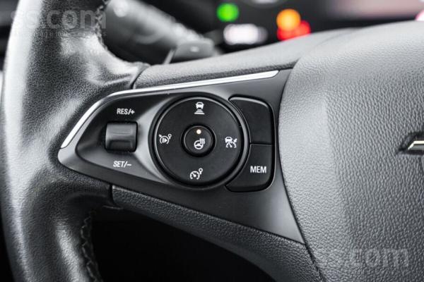 Красный Опель Mokka 2022 в Рига, объемом двигателя 1.20 л и пробегом 54 тыс. км за 16900 €, фото 11 на AUTOMOTO.COM.LV