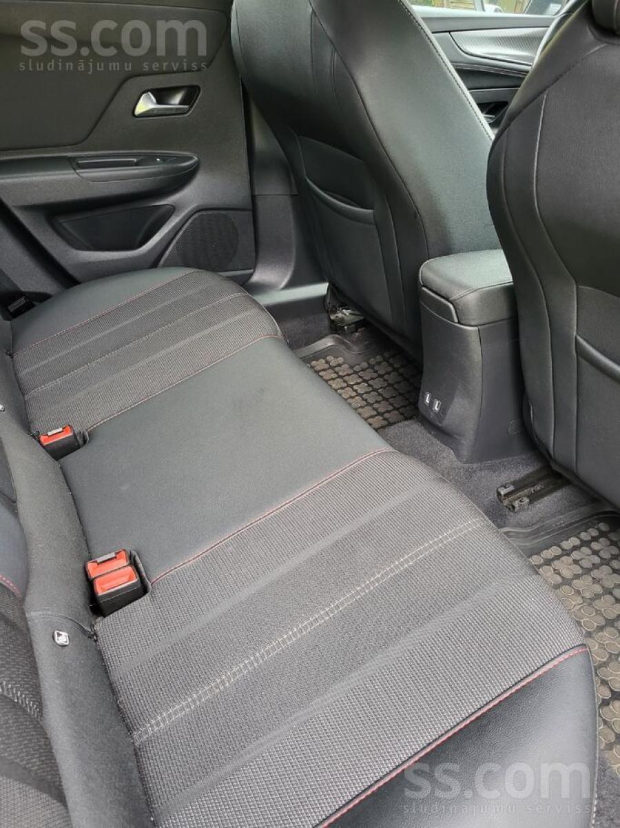 Sarkans Opel Mokka 2022 Rīga, ar dzinēja tilpumu 1.20 L un nobraukumu 39 tūkst. km par 16300 €, foto 8 vietnē AUTOMOTO.COM.LV