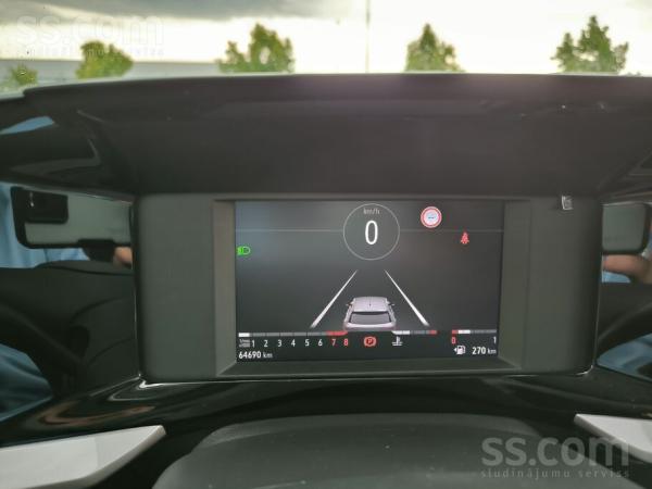 Red Opel Mokka 2022 in Liepaja, with an engine capacity of 1.20 L and mileage of 66 thousand km for 12700 €, photo 3 on AUTOMOTO.COM.LV