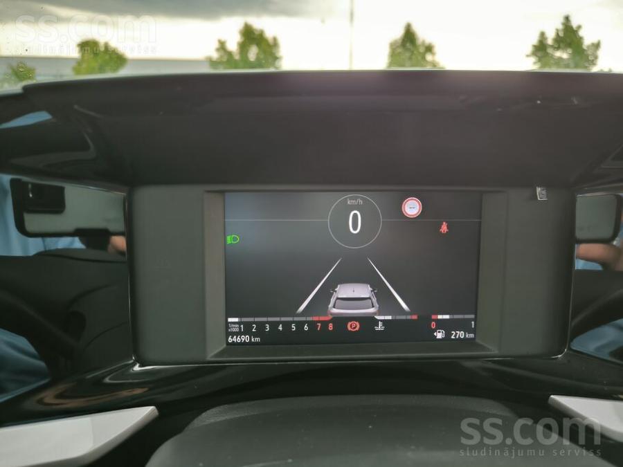Sarkans Opel Mokka 2022 Liepāja, ar dzinēja tilpumu 1.20 L un nobraukumu 66 tūkst. km par 12700 €, foto 3 vietnē AUTOMOTO.COM.LV