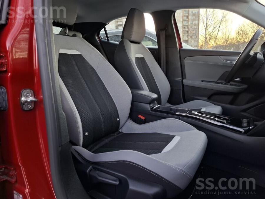Red Opel Mokka 2023 in Riga, with an engine capacity of 1.20 L and mileage of 59 thousand km for 16250 €, photo 9 on AUTOMOTO.COM.LV