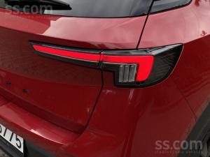 Sarkans Opel Mokka 2023 Daugavpils, ar dzinēja tilpumu 1.20 L un nobraukumu 0 tūkst. km par 19800 €, foto 6 vietnē AUTOMOTO.COM.LV