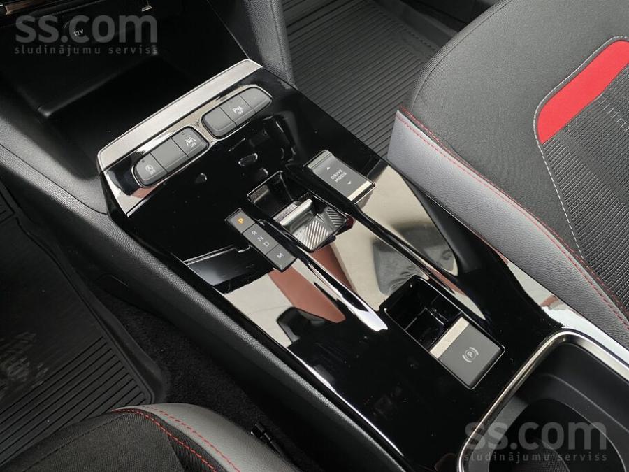 Sarkans Opel Mokka 2023 Daugavpils, ar dzinēja tilpumu 1.20 L un nobraukumu 0 tūkst. km par 19800 €, foto 18 vietnē AUTOMOTO.COM.LV