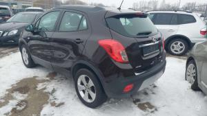 Red Opel Mokka 2013 in Marijampole, with an engine capacity of 1.70 L and mileage of 240 thousand km for 5700 €, photo 4 on AUTOMOTO.COM.LV