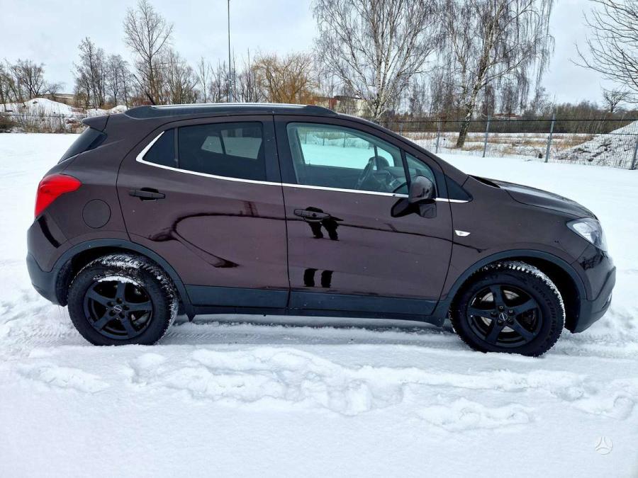 Sarkans Opel Mokka 2015 Marijampole, ar dzinēja tilpumu 1.60 L un nobraukumu 136 tūkst. km par 7850 €, foto 5 vietnē AUTOMOTO.COM.LV
