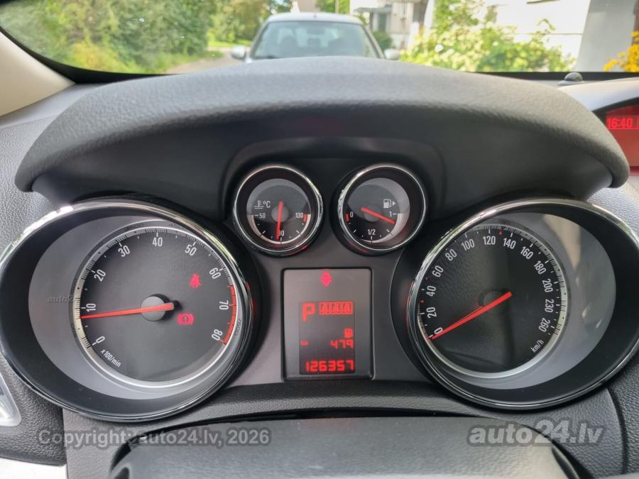 Opel Mokka 2015 Rīga, ar dzinēja tilpumu 1.40 L un nobraukumu 124 tūkst. km par 6800 €, foto 6 vietnē AUTOMOTO.COM.LV