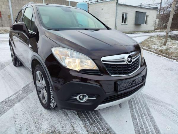 Violet Opel Mokka 2013 in Radviliskis, with an engine capacity of 1.36 L and mileage of 185 thousand km for 5900 €, photo 9 on AUTOMOTO.COM.LV