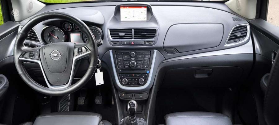 Violet Opel Mokka 2014 in Kaunas, with an engine capacity of 1.69 L and mileage of 267 thousand km for 5950 €, photo 5 on AUTOMOTO.COM.LV