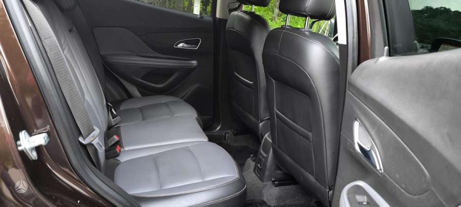 Violet Opel Mokka 2014 in Kaunas, with an engine capacity of 1.69 L and mileage of 267 thousand km for 5950 €, photo 9 on AUTOMOTO.COM.LV