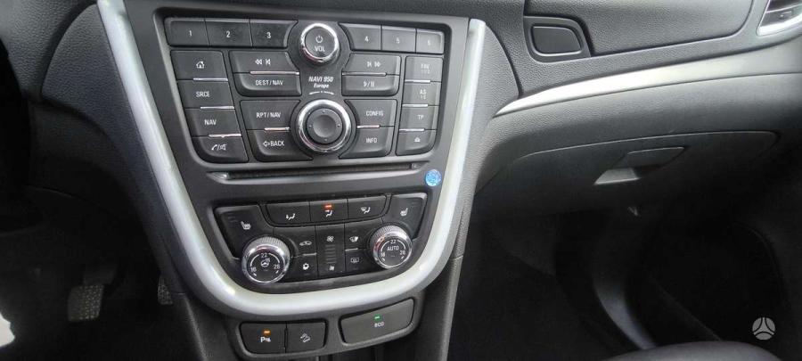 Violet Opel Mokka 2014 in Kaunas, with an engine capacity of 1.69 L and mileage of 267 thousand km for 5950 €, photo 26 on AUTOMOTO.COM.LV