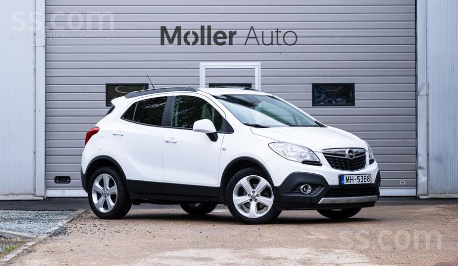 White Opel Mokka 2013 in Jelgava, with an engine capacity of 1.70 L and mileage of 278 thousand km for 5650 €, photo 2 on AUTOMOTO.COM.LV