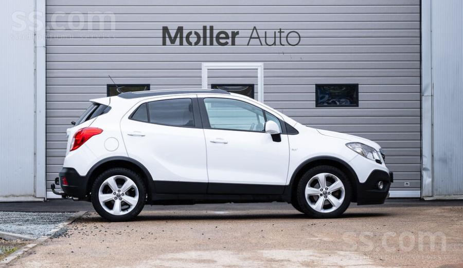 White Opel Mokka 2013 in Jelgava, with an engine capacity of 1.70 L and mileage of 278 thousand km for 5650 €, photo 5 on AUTOMOTO.COM.LV