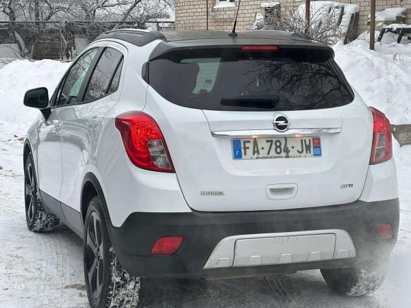 Balts Opel Mokka 2013 Utena, ar dzinēja tilpumu 1.70 L un nobraukumu 280 tūkst. km par 5900 €, foto 4 vietnē AUTOMOTO.COM.LV