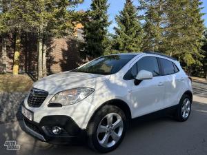 Balts Opel Mokka 2013 Kauņa, ar dzinēja tilpumu 1.70 L un nobraukumu 317 tūkst. km par 4450 €, foto  vietnē AUTOMOTO.COM.LV