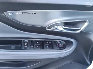 White Opel Mokka 2013 in Klaipeda, with an engine capacity of 1.70 L and mileage of 250 thousand km for 5850 €, photo 15 on AUTOMOTO.COM.LV