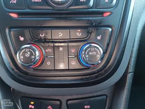 White Opel Mokka 2013 in Klaipeda, with an engine capacity of 1.70 L and mileage of 250 thousand km for 5850 €, photo 18 on AUTOMOTO.COM.LV